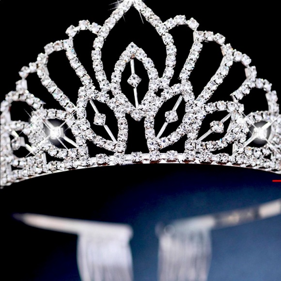 Jewelry | Rhinestone White Tiaras This Is Very Beautiful | Poshmark